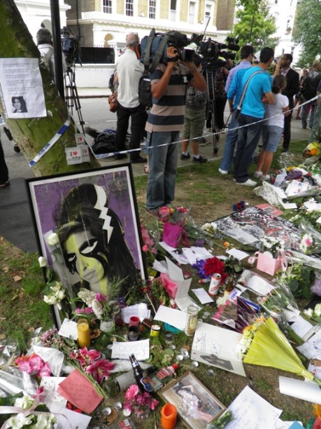 30 camden square | Darkest London