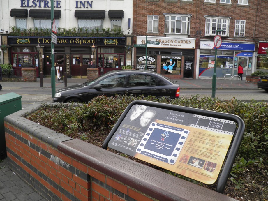 elstree | Darkest London